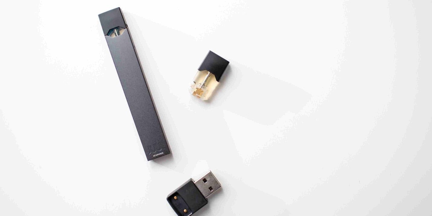 The Pros and Cons of Vaping, Using Pods, and Smoking Cigarettes